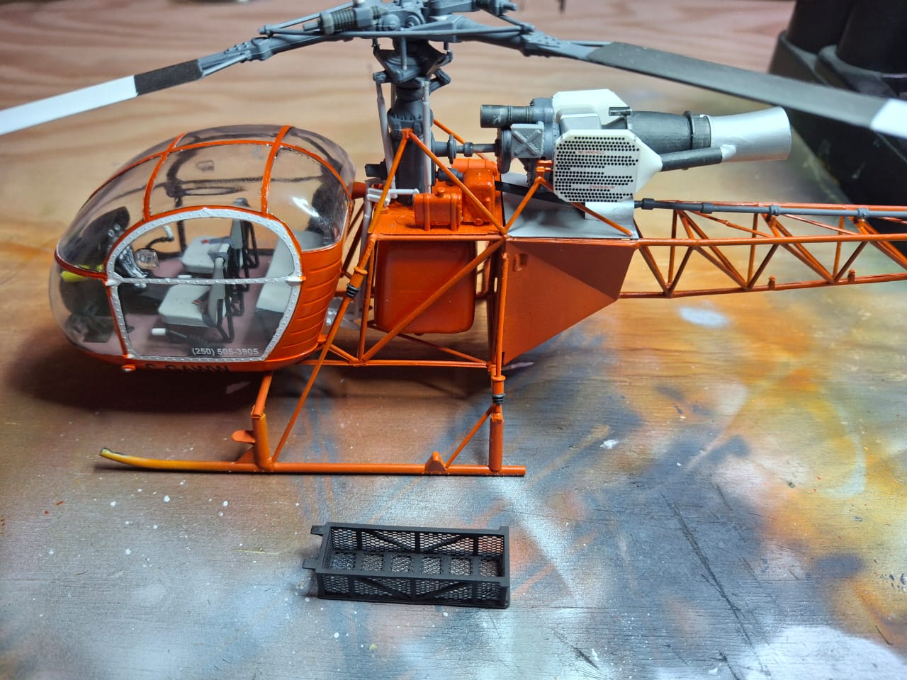 SA 315B Lama 1/32 - Finished - Give Peace A Chance GB - Britmodeller.com